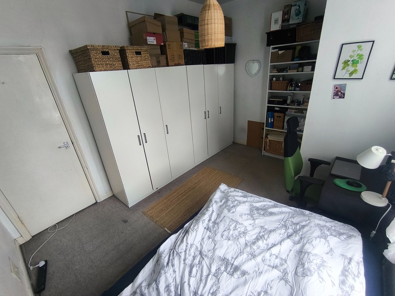 Surbiton - 1 Bed Flat, King Charles Road, KT5 - To Rent Now for £1,350. ...