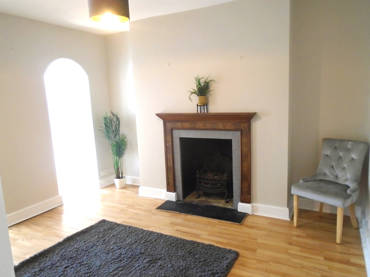 Chiswick - 1 Bed Flat, Chiswick, W4 - To Rent Now for £1,700.00 p/m