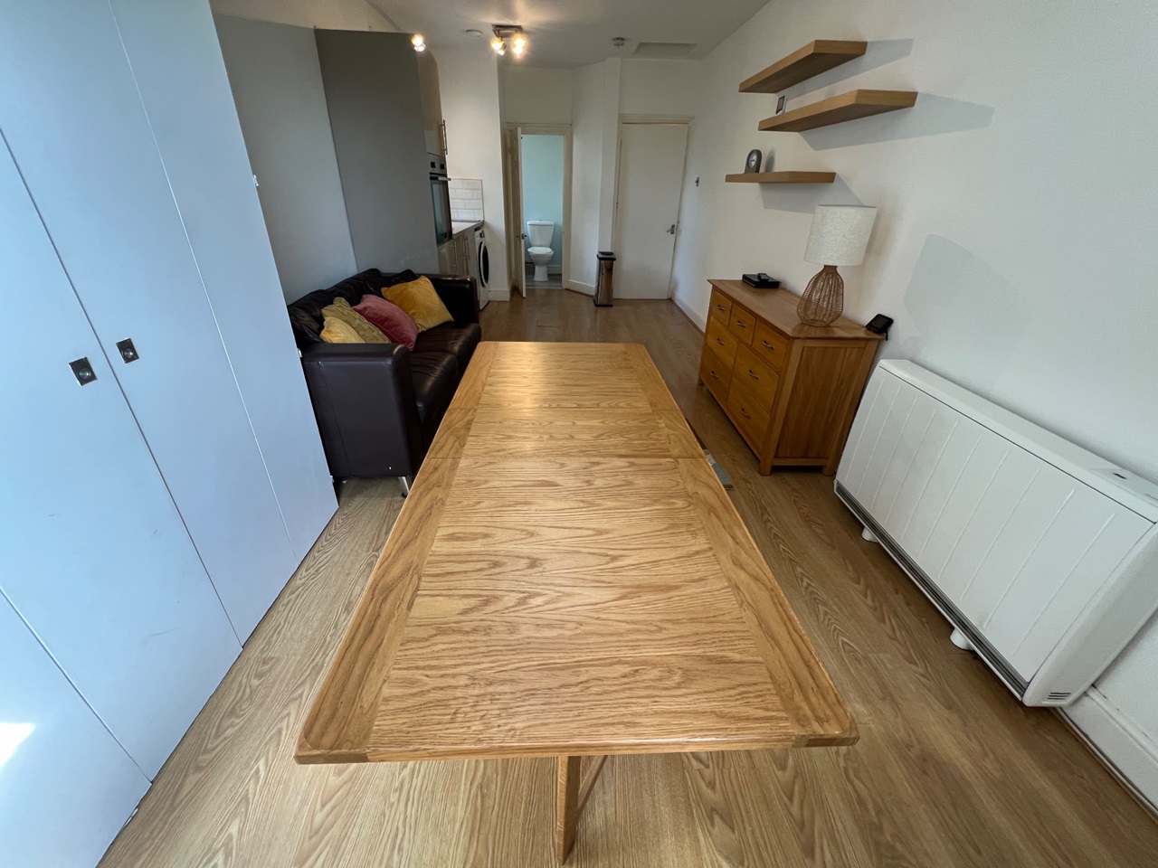 Reading - Studio Flat, Basingstoke Road, RG2 - To Rent Now for £999.00 p/m