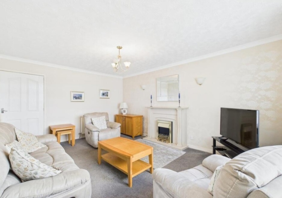 Glasgow - 2 Bed Flat, Tarfside Gardens, G52 - To Rent Now for £845.00 p/m