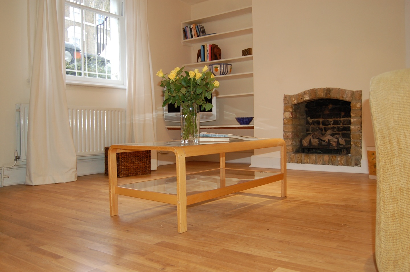 London - 1 Bed Flat, Fentiman Road, SW8 - To Rent Now for £1,945.00 p/m