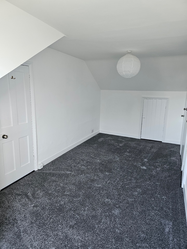 London - 1 Bed Flat, Rosenthal Road, SE6 - To Rent Now for £1,300.00 p/m
