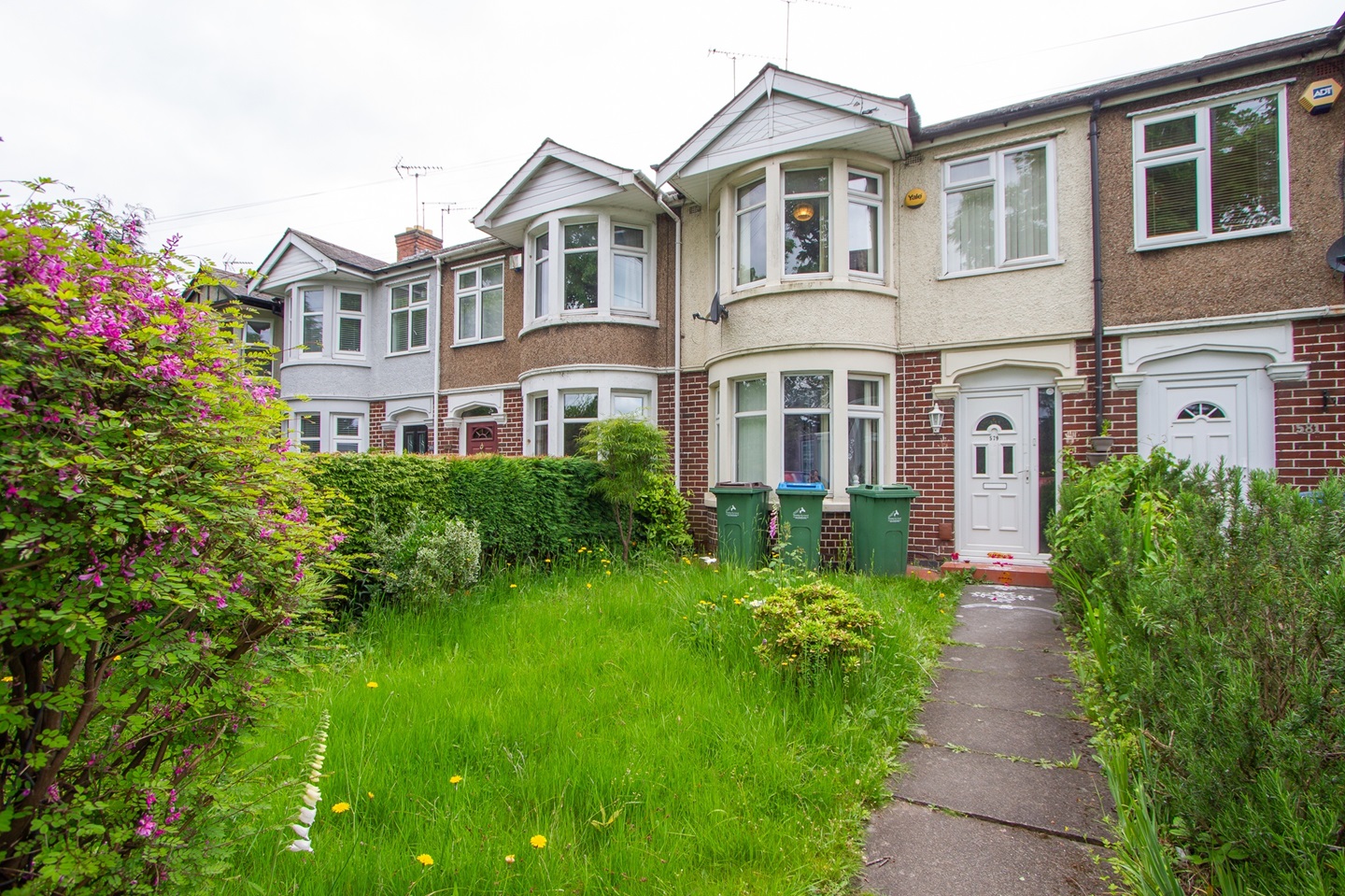 Coventry - 3 Bed Terraced House, Fletchamstead Highway, CV4 - To Rent ...