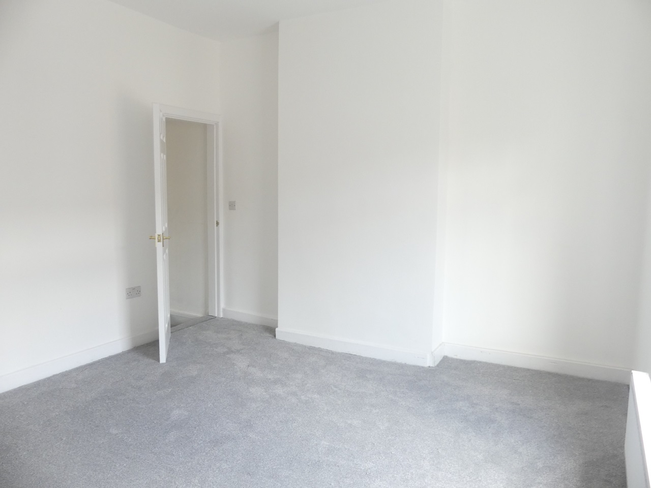 Leigh - 2 Bed Terraced House, Glebe Street, WN7 - To Rent Now for £730. ...