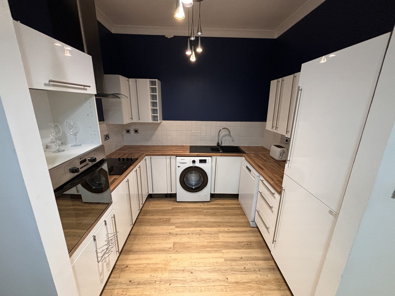 Manchester - 2 Bed Flat, Velvet House, M1 - To Rent Now for £1,500.00 p/m