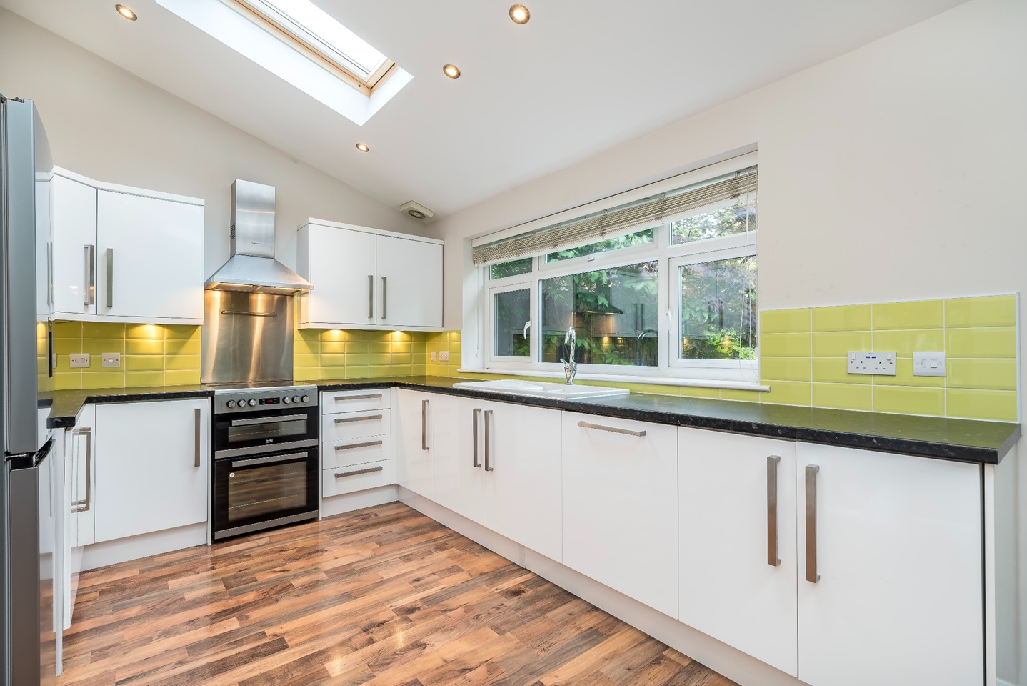 London - 3 Bed Semi-Detached House, Ridgebrook Road, SE3 - To Rent Now ...
