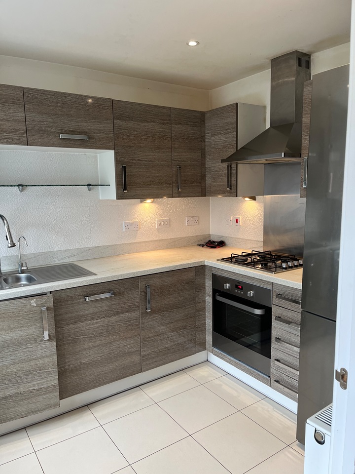 Reading - 3 Bed Semi-Detached House, Kennet Walk, RG1 - To Rent Now for ...