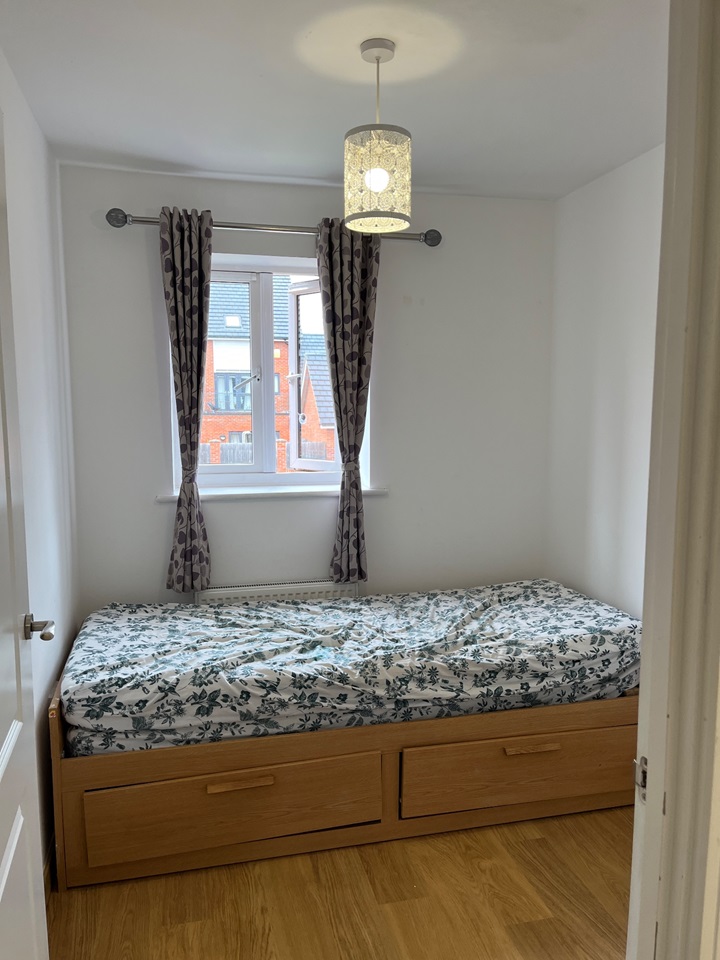 Reading - 3 Bed Semi-Detached House, Kennet Walk, RG1 - To Rent Now for ...