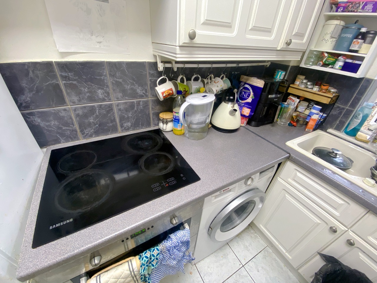 Wandsworth Town, London - 1 Bed Flat, Denton Street, SW18 - To Rent Now ...