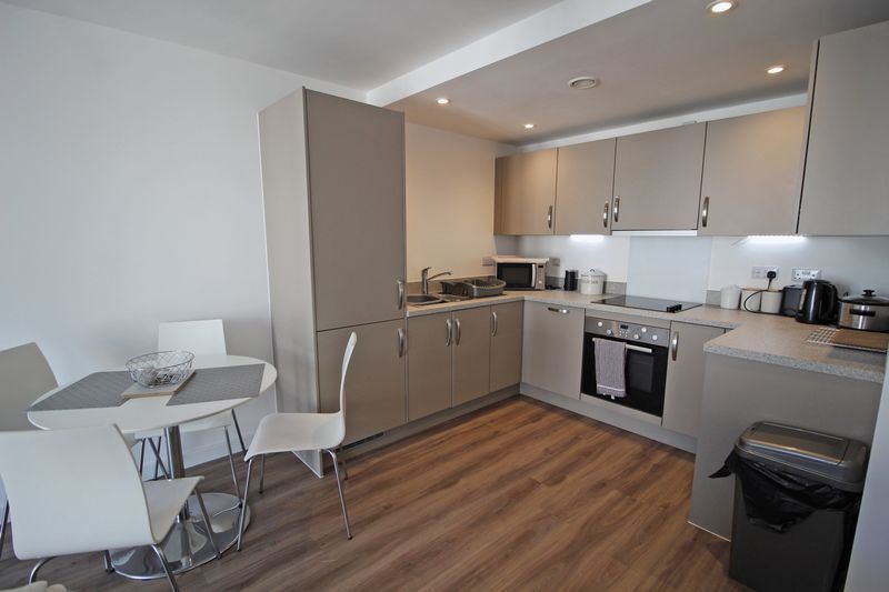 Bath - 1 Bed Flat, Percy Terrace, BA2 - To Rent Now for £1,490.00 p/m