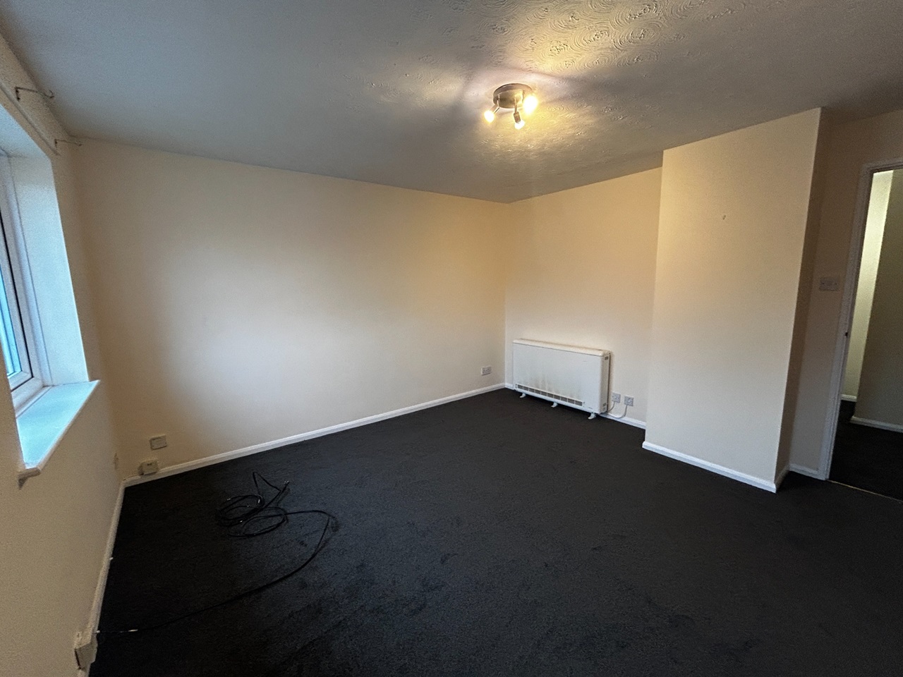 Colchester - 1 Bed Flat, Maypole Green Road, CO2 - To Rent Now for £870 ...