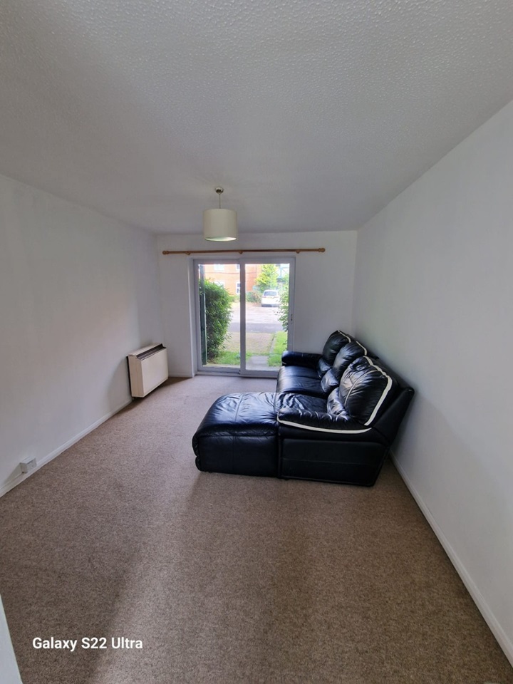 Reading - 2 Bed Flat, Rose Kiln Lane, RG1 - To Rent Now for £1,400.00 p/m
