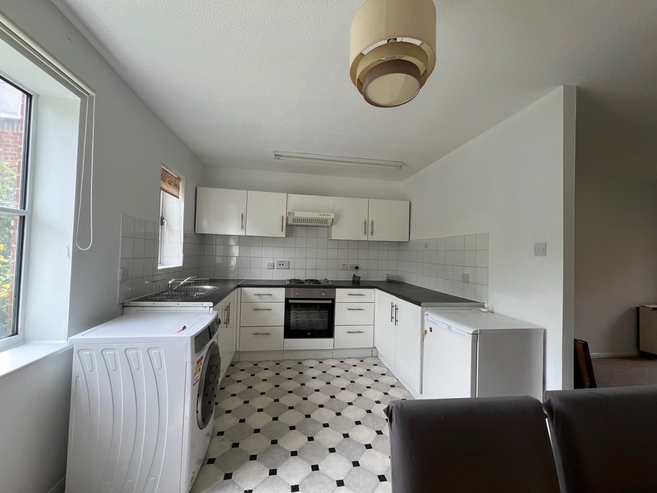 Reading - 2 Bed Flat, Rose Kiln Lane, RG1 - To Rent Now for £1,400.00 p/m