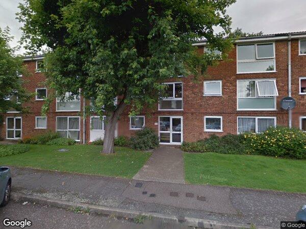 Hemel Hempstead - 2 Bed Flat, Chenies Court, HP2 - To Rent Now for £ ...