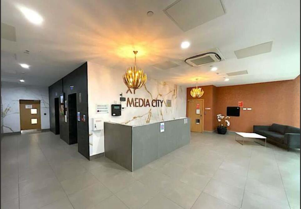 Salford - 1 Bed Flat, Michigan Point Tower A, M50 - To Rent Now for £ ...