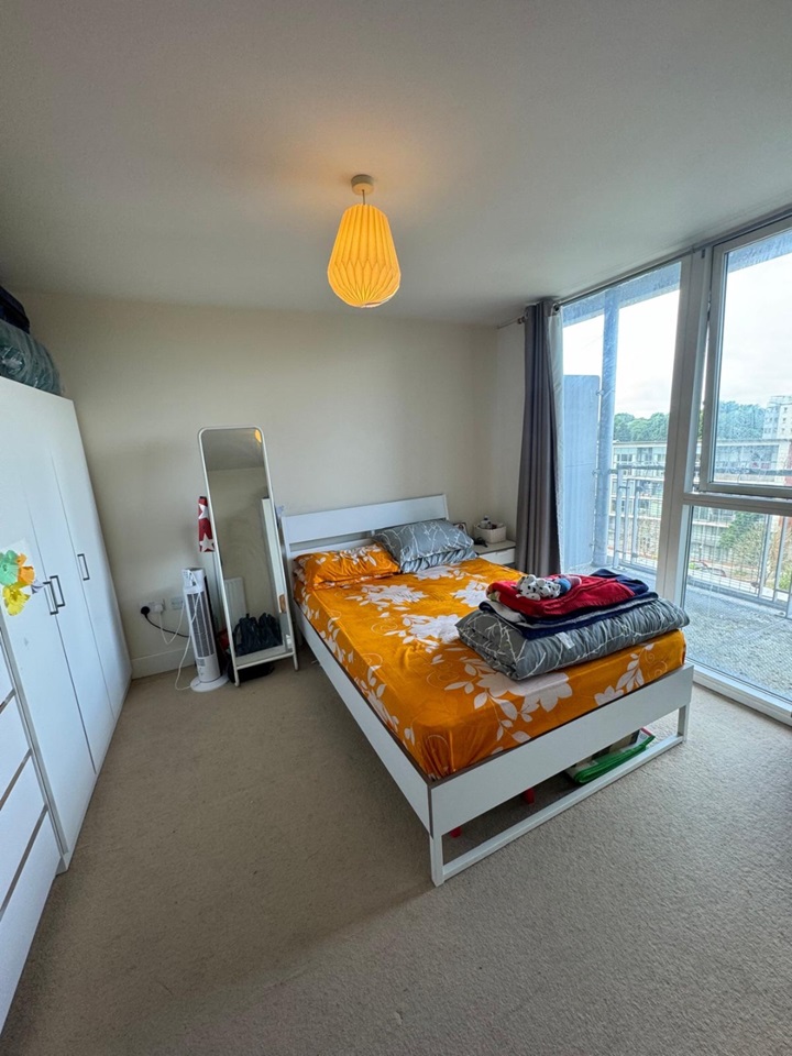 Birmingham - 1 Bed Flat, Mason Way, B15 - To Rent Now for £1,000.00 p/m