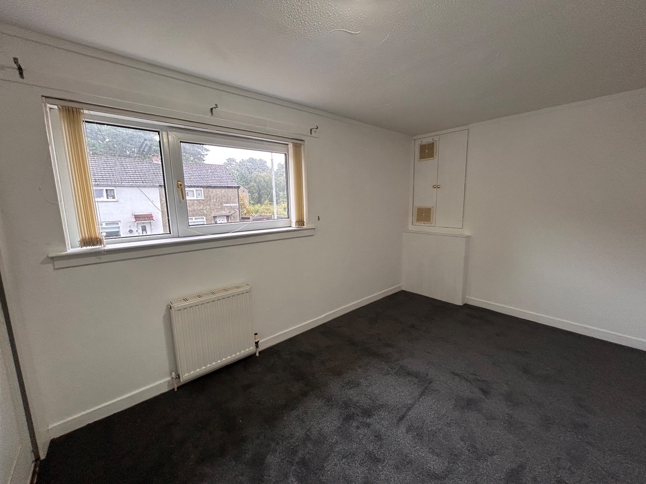 Wishaw - 2 Bed Terraced House, Hazeldean Crescent, ML2 - To Rent Now ...
