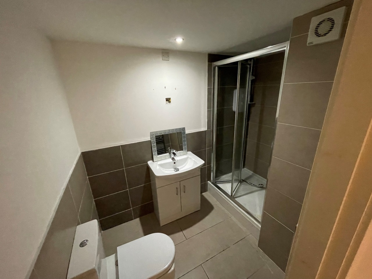 Bradford - 1 Bed Flat, Manningham Lane, BD8 - To Rent Now for £550.00 p/m