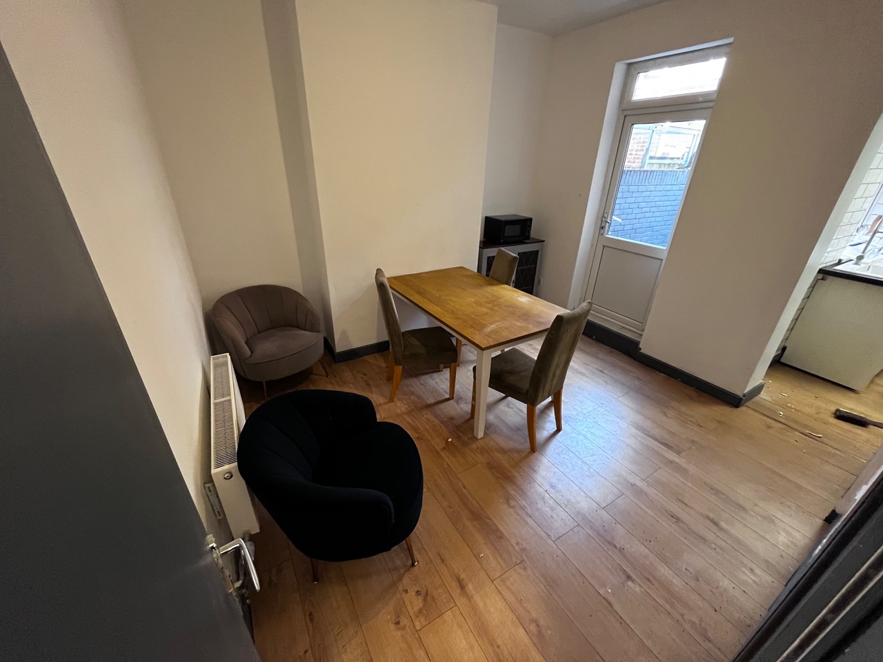 Hull - Room in a Shared House, Minnies Grove, HU3 - To Rent Now for £ ...