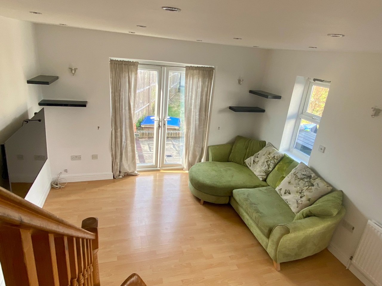 Morden - 2 Bed End Terrace, Lower Morden Lane, SM4 - To Rent Now for £ ...