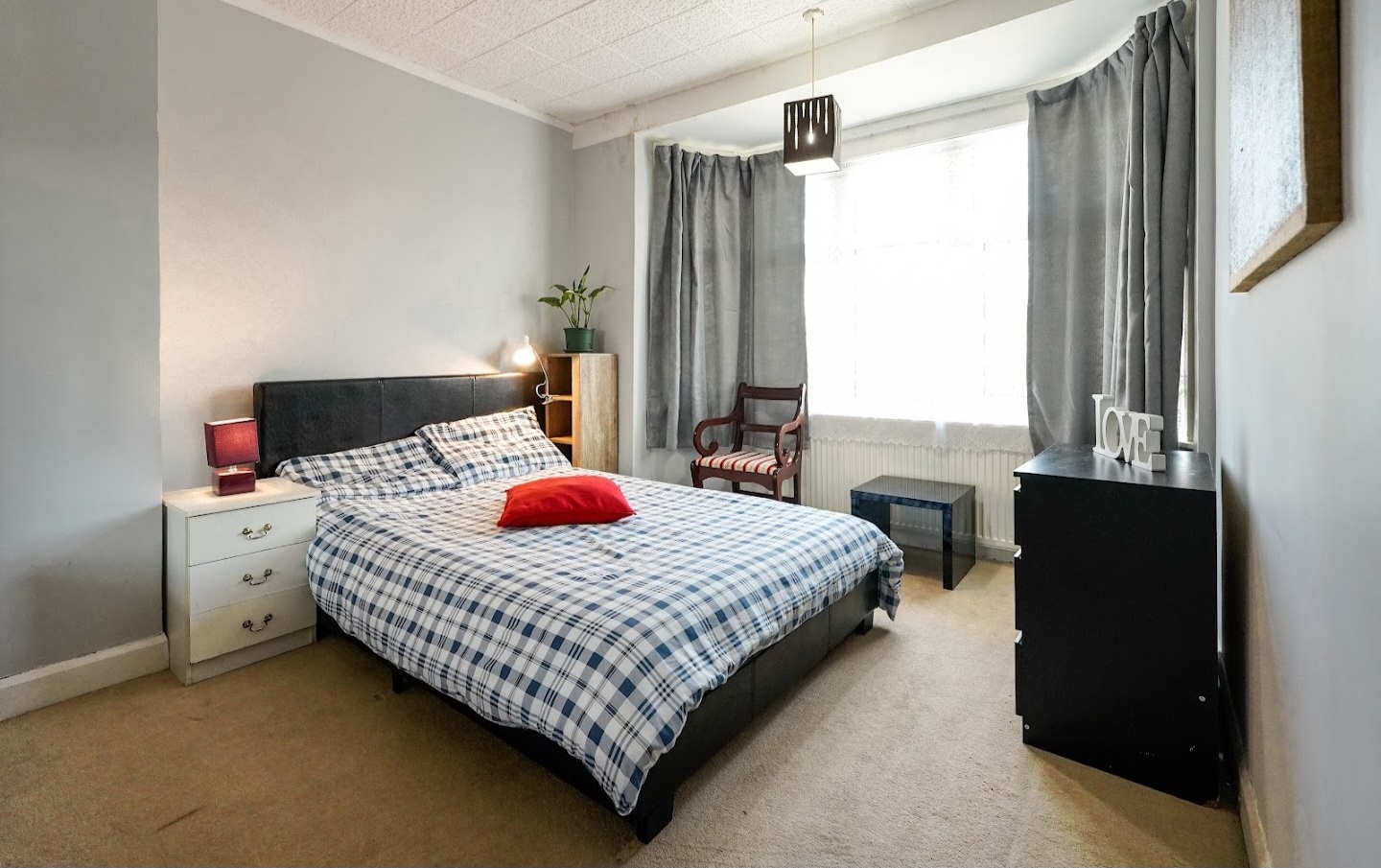 Coventry - Room in a Shared House, The Mount, CV3 - To Rent Now for £ ...