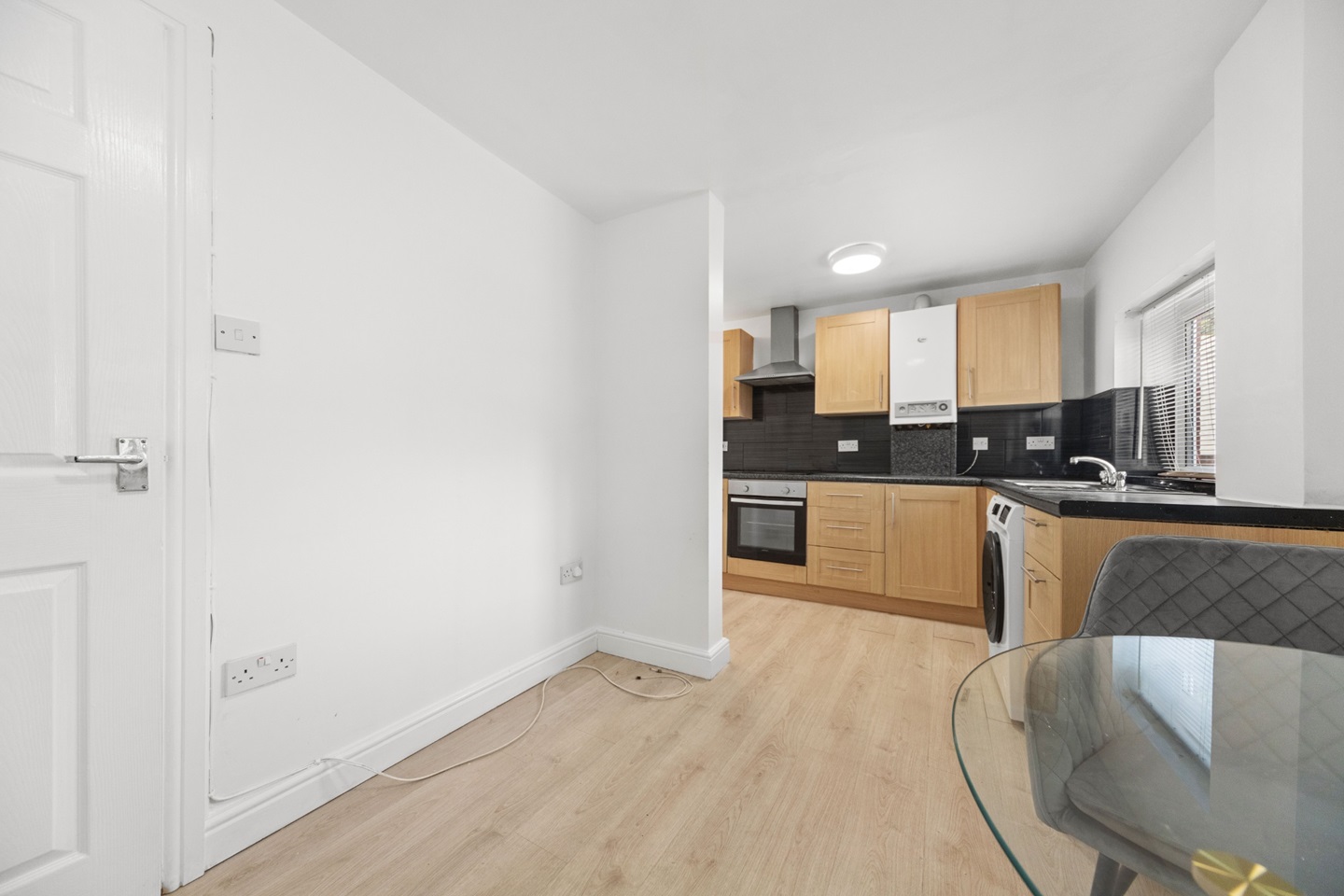 Leeds - 2 Bed Semi-Detached House, Meanwood Road, LS6 - To Rent Now for ...