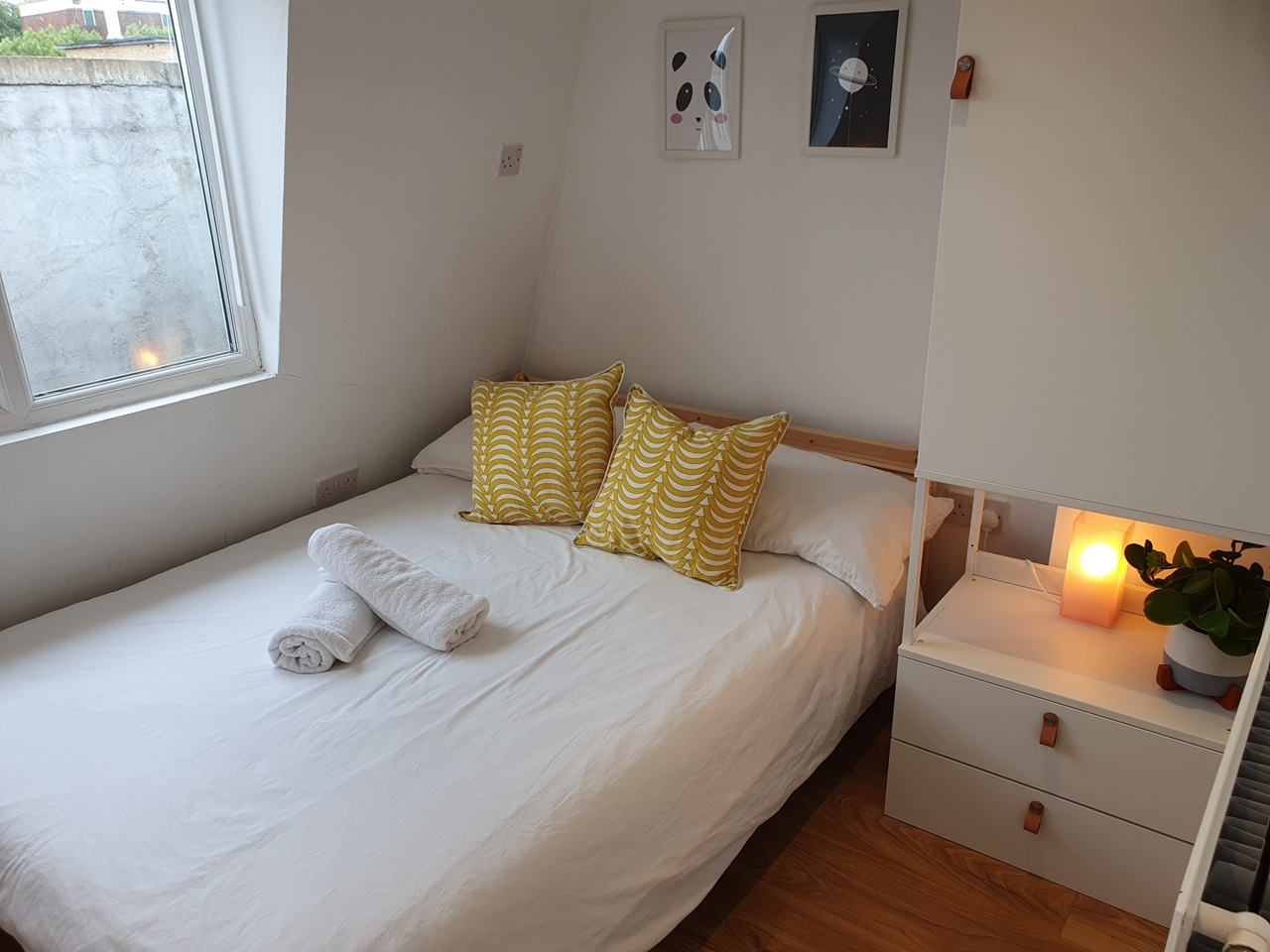 London - 2 Bed Flat, Caledonian Road, N1 - To Rent Now for £1,799.00 p/m