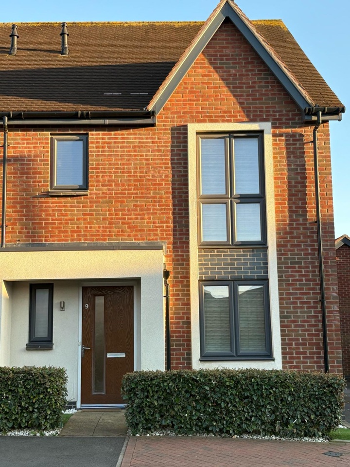 Rugby - 3 Bed Semi-Detached House, Walmsley Road, CV23 - To Rent Now for £1,600.00 p/m