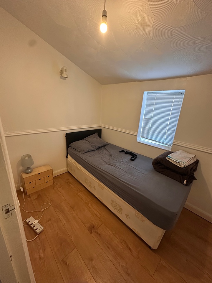 Woolwich, London - Room in a Shared House, Woolwich, SE18 - To Rent Now ...