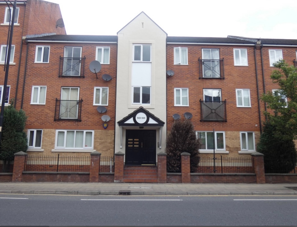 Manchester - Room in a Shared Flat, Stretford Road, M15 - To Rent Now ...