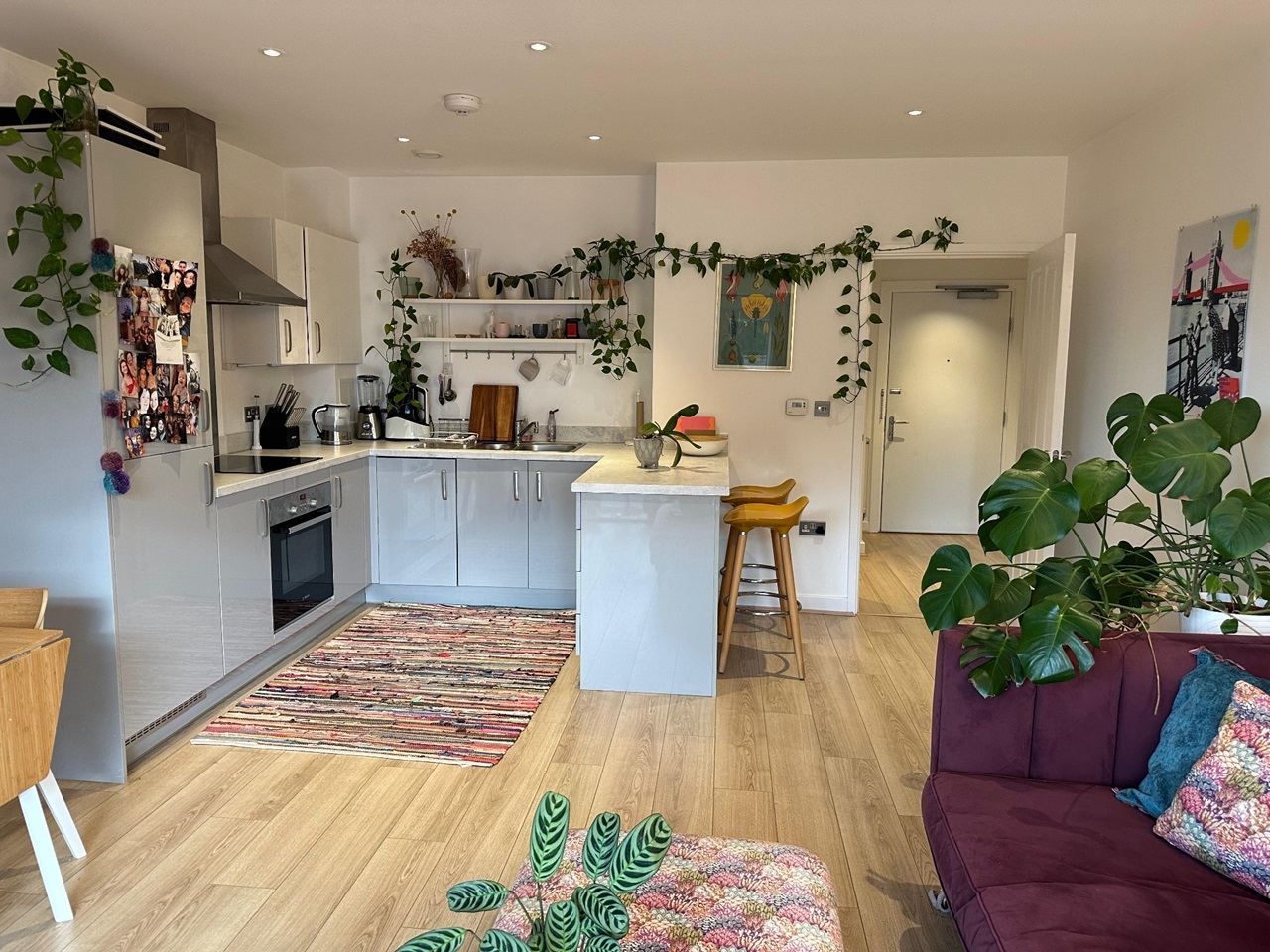 London - 1 Bed Flat, Brumwell Avenue, SE18 - To Rent Now for £1,750.00 p/m