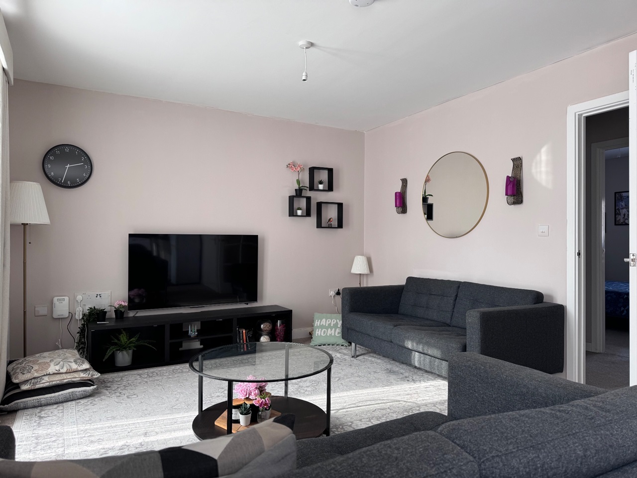 Coventry - 1 Bed Flat, Warrington Lane, CV6 - To Rent Now for £850.00 p/m