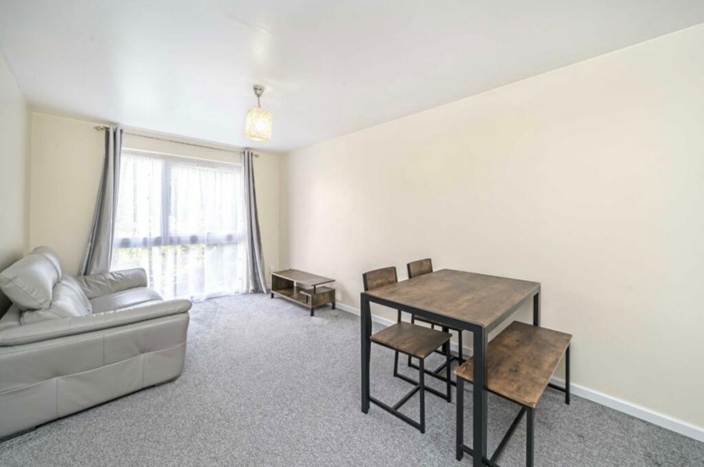 London - 1 Bed Flat, Bollo Bridge Road, W3 - To Rent Now for £1,495.00 p/m