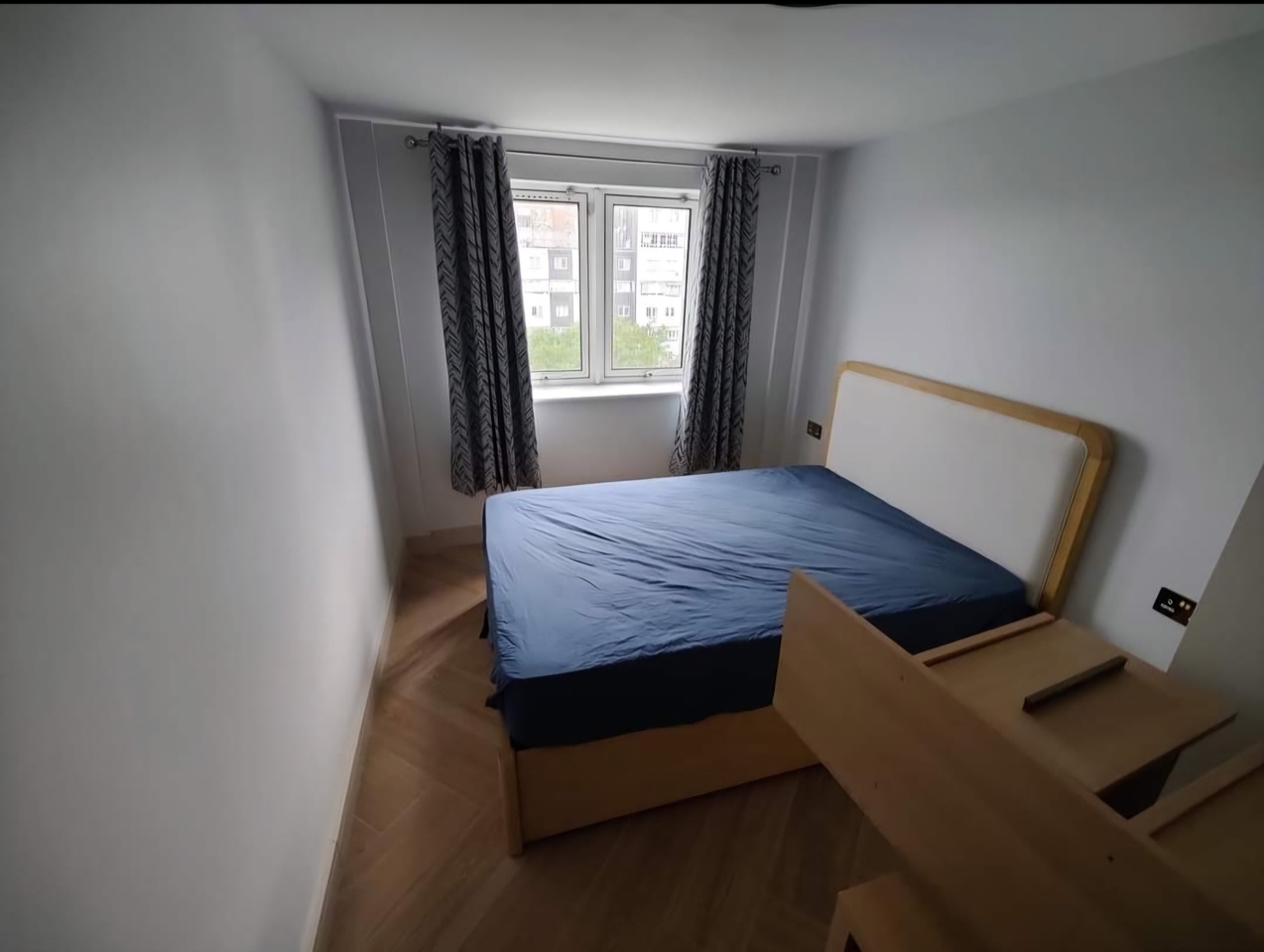 London - Room in a Shared Flat, Landseer House, SW11 - To Rent Now for ...