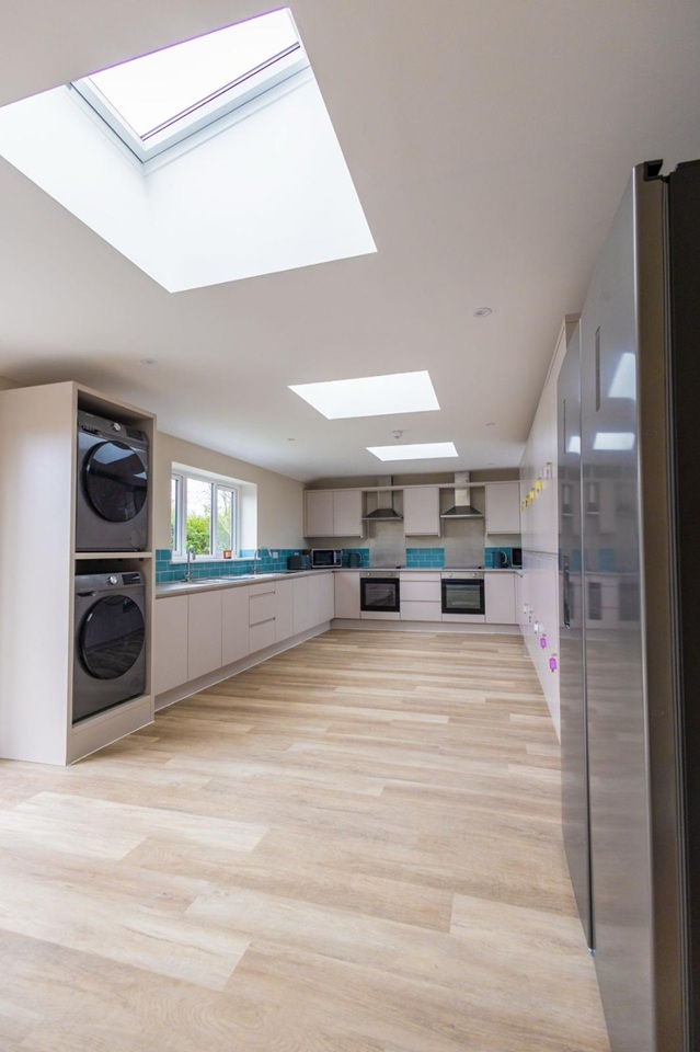 Roby, Liverpool - Room in a Shared House, Church Road, L36 - To Rent ...