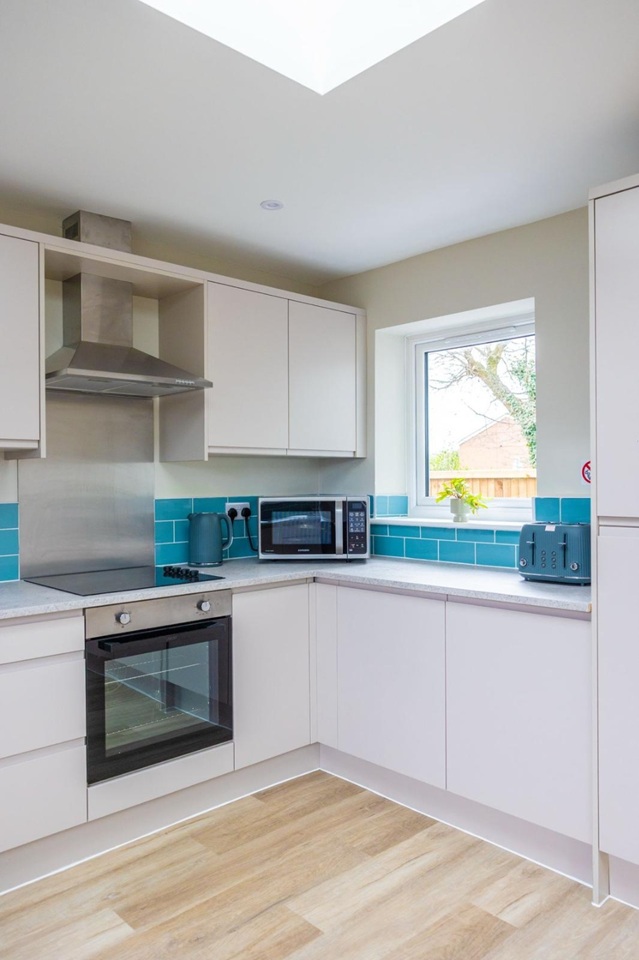 Roby, Liverpool - Room in a Shared House, Church Road, L36 - To Rent ...