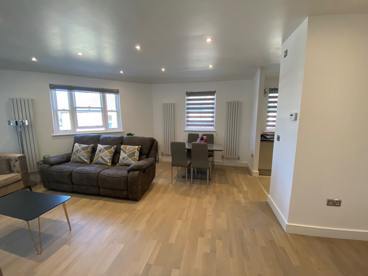 Truro - 2 Bed Flat, Three Rivers House, TR1 - To Rent Now for £1,525.00 p/m