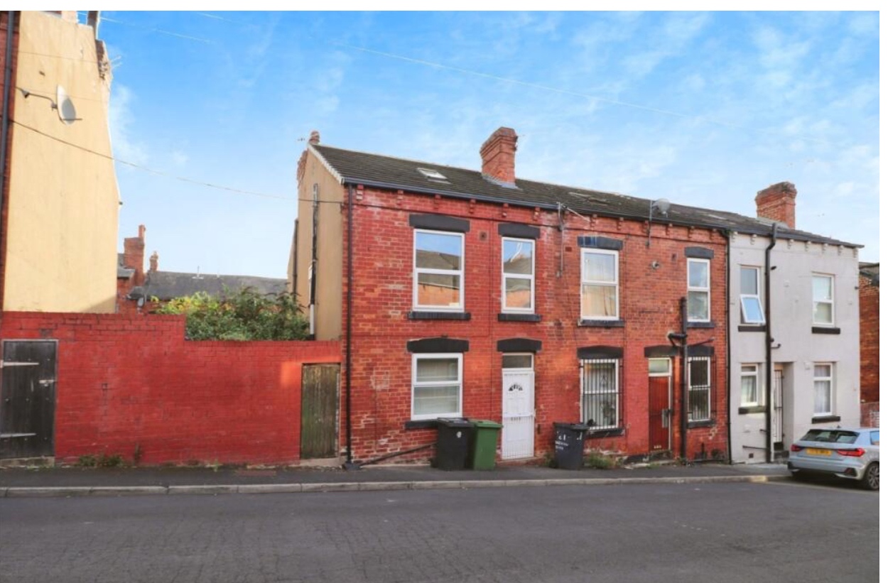 Leeds - 2 Bed End Terrace, Woodview Terrace, LS11 - To Rent Now for £ ...