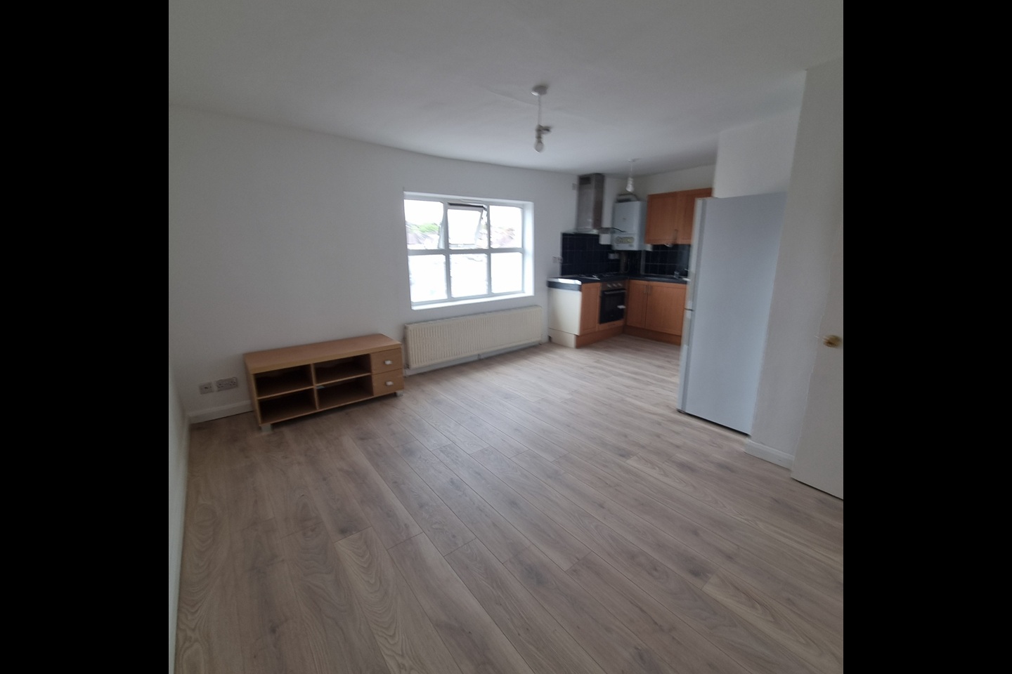 London - 2 Bed Flat, Baring Road, SE12 - To Rent Now for £1,700.00 p/m
