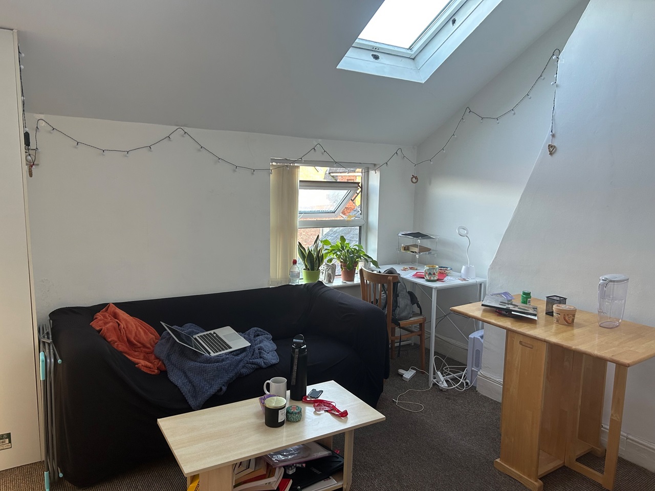 Manchester - 2 Bed Flat, Central Road, M20 - To Rent Now for £1,000.00 p/m