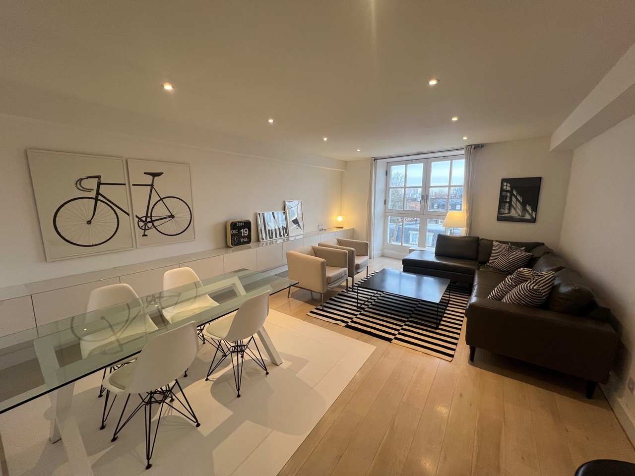 London - 1 Bed Flat, Gilbey House, NW1 - To Rent Now for £3,400.00 p/m
