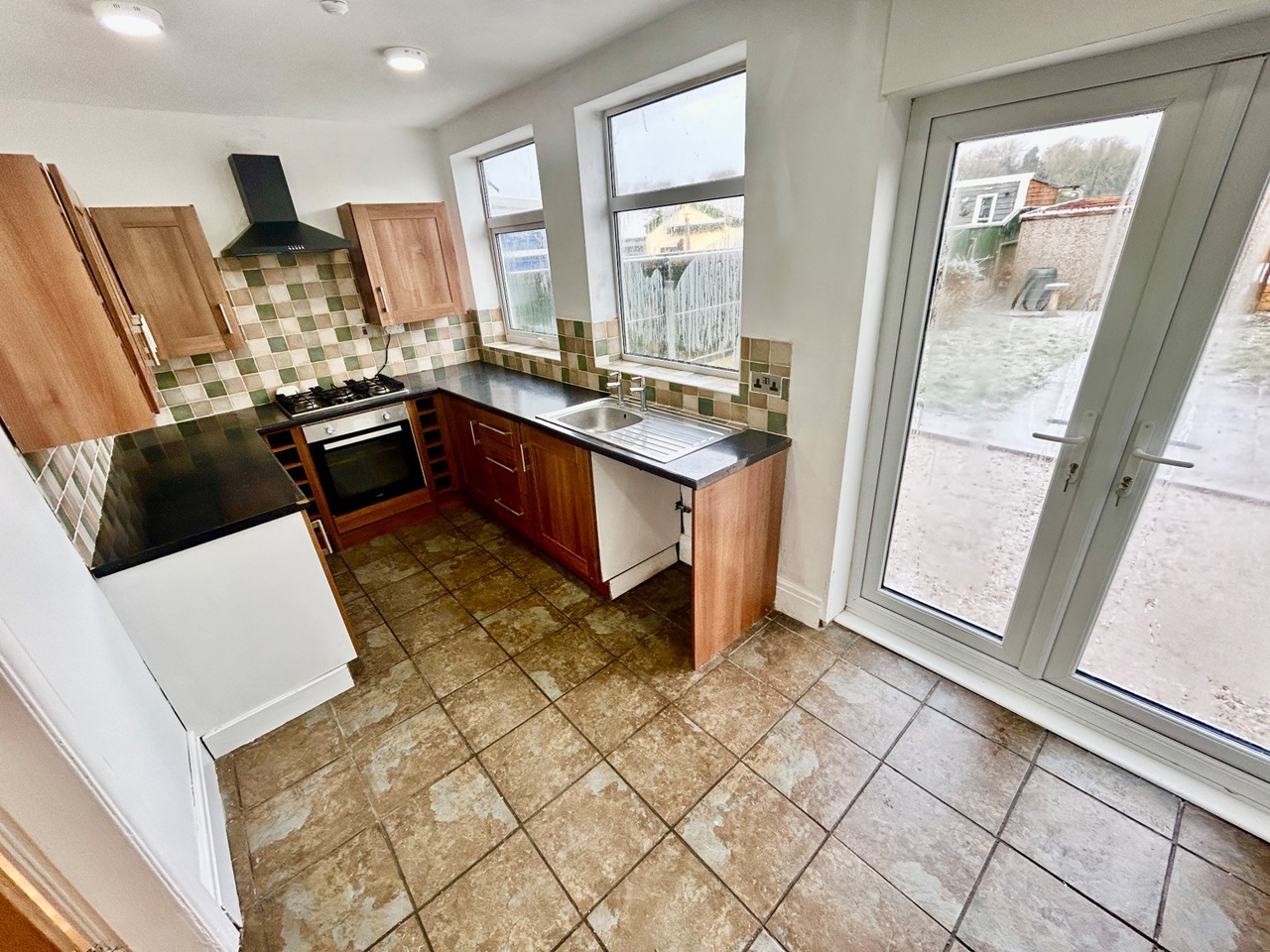 Chester - 2 Bed Semi-Detached House, Sealand Road, CH1 - To Rent Now ...