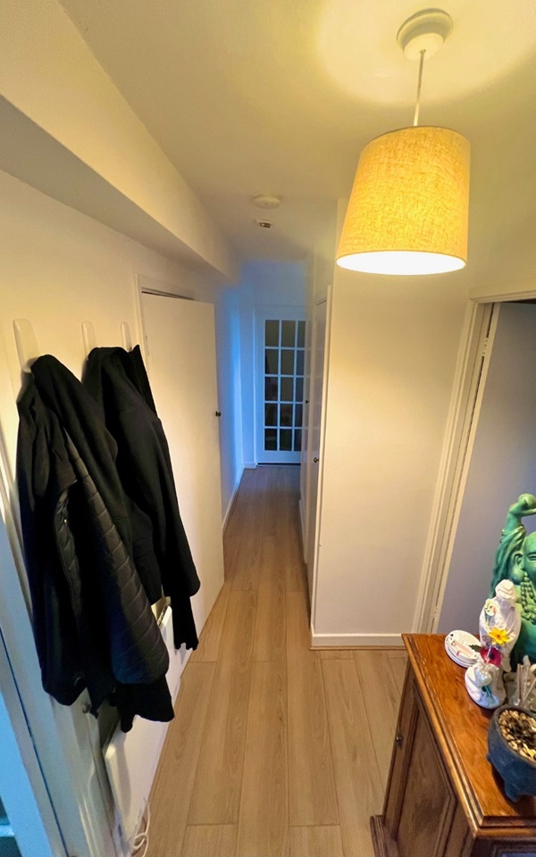 Croydon - 2 Bed Flat, Kenley House, CR0 - To Rent Now for £1,530.00 p/m