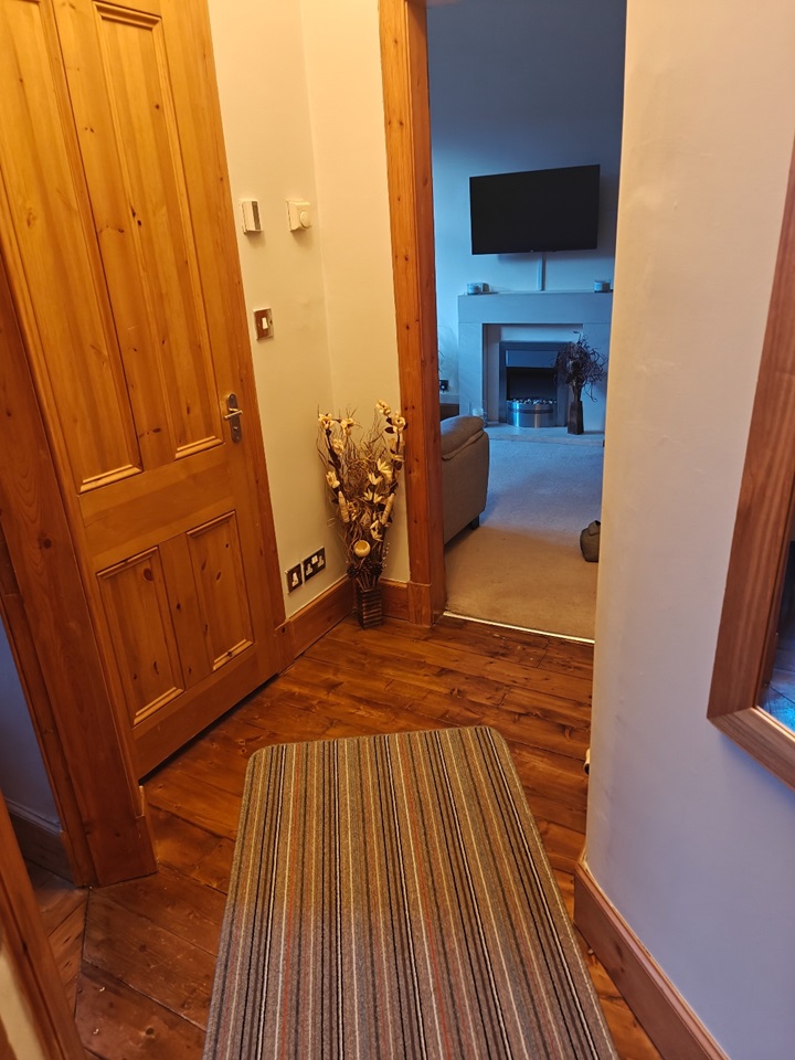 Edinburgh - 1 Bed Flat, Comely Bank Row, EH4 - To Rent Now for £1,250. ...