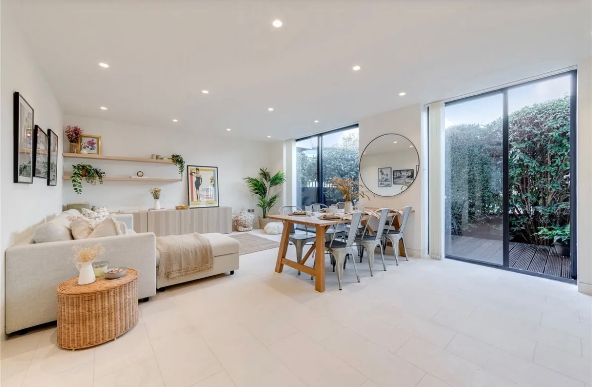 London - 2 Bed Flat, Latitude House, NW1 - To Rent Now for £4,000.00 p/m