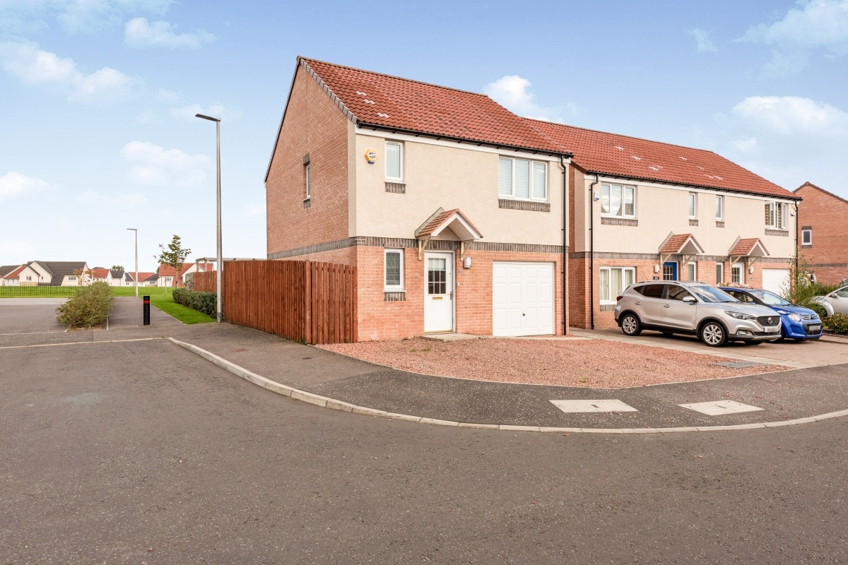 Falkirk - 3 Bed Detached House, Rankin Drive, FK2 - To Rent Now for £ ...