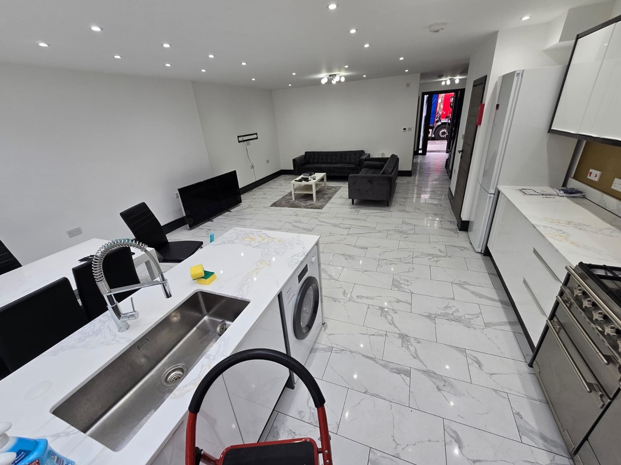 London - 4 Bed Terraced House, London, SW19 - To Rent Now for £2,900.00 p/m