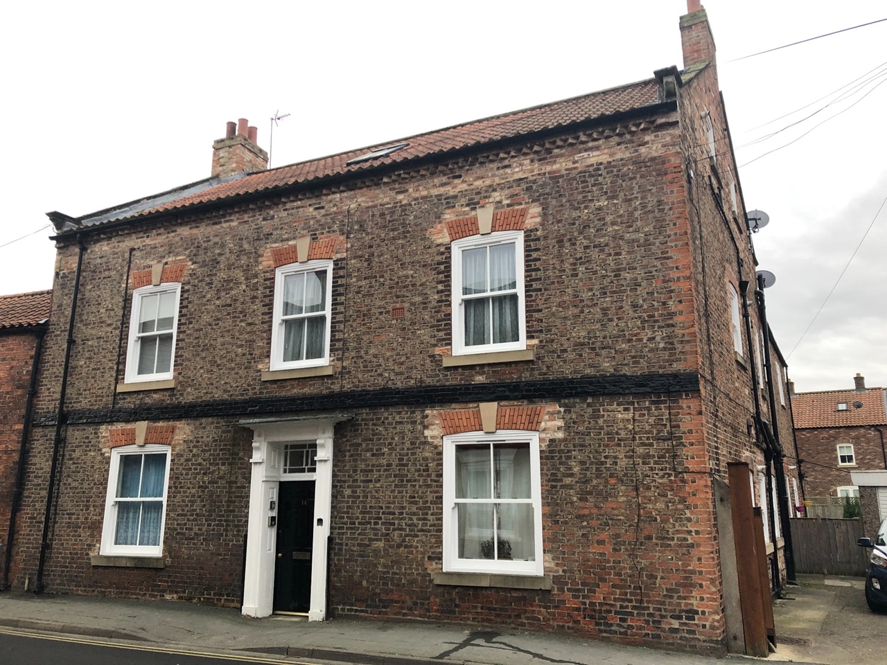 Howden, Goole - 1 Bed Flat, Bridgegate, DN14 - To Rent Now for £520.00 p/m