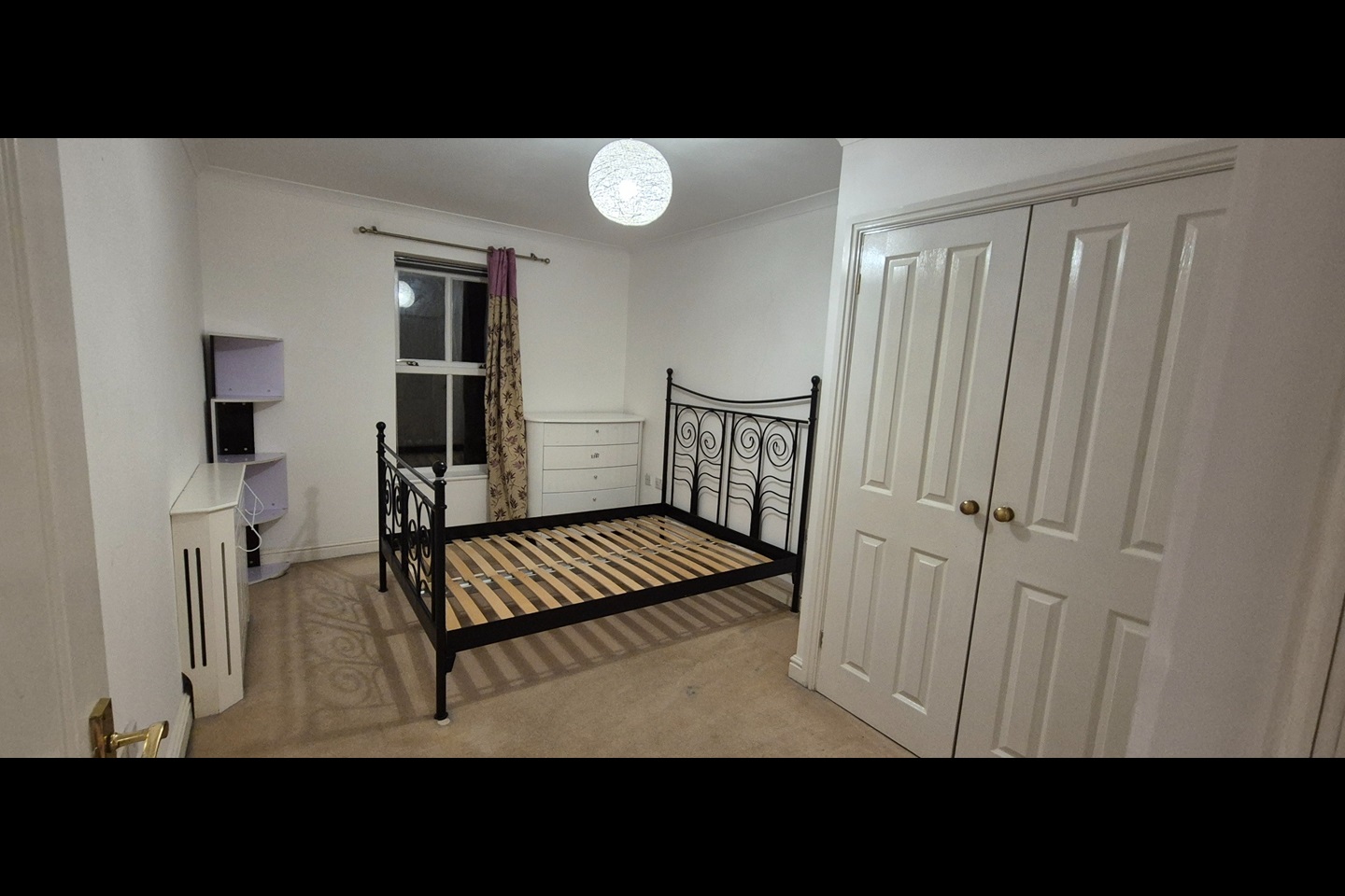 Staines-Upon-Thames - 2 Bed Flat, Wraysbury Gardens, TW18 - To Rent Now ...