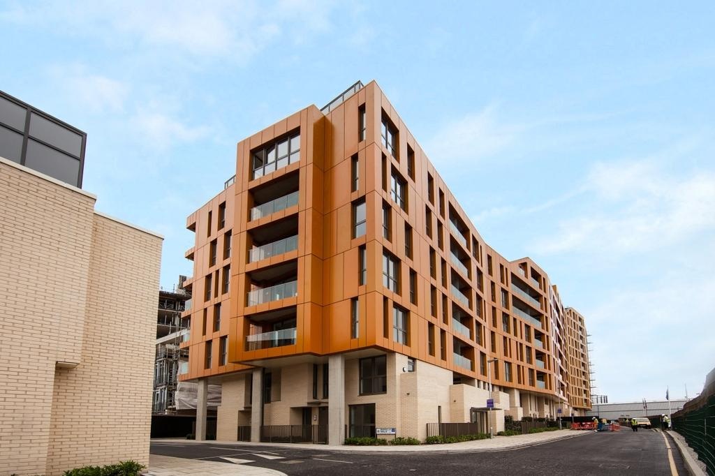 London - 1 Bed Flat, Poldo House, SE10 - To Rent Now for £2,250.00 p/m